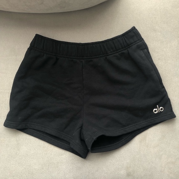 ALO Yoga | Shorts | Alo Yoga Black Womens Shorts | Poshmark